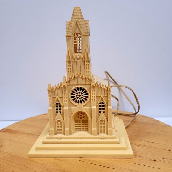 Raylite Corp | Holiday | Church Lighted Raylite Corp 95s Plastic 9 ...